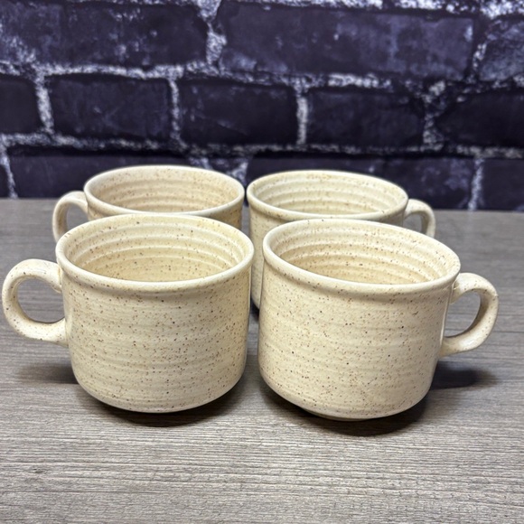 Churchill | Dining | Set Of Churchill England Homespun Stoneware Mugs ...